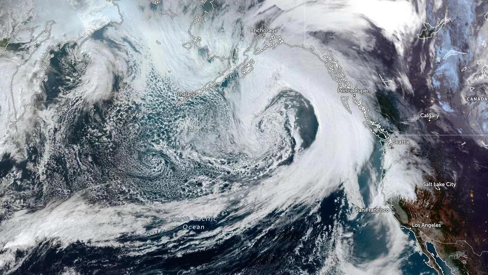 What are atmospheric rivers and how they shape regional flood patterns ...