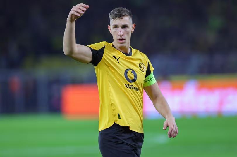 Nico Schlotterbeck sets 'deadline' as Liverpool transfer target gives ...