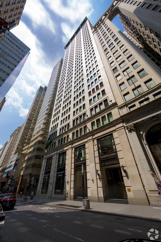 61 Broadway Readies for 796-Unit Office-to-Residential Conversion in ...