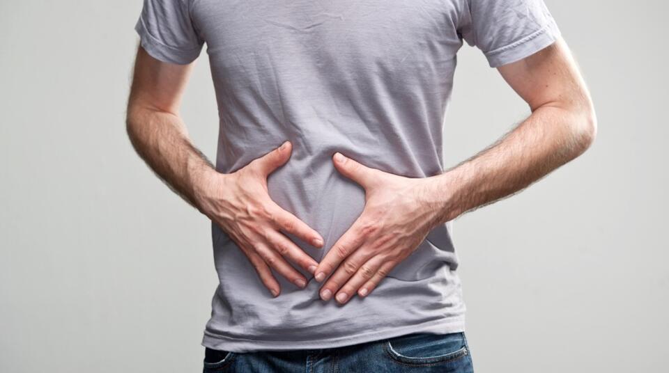Man Recovering From Surgery 'Forcibly Sneezed Out' Intestines in ...