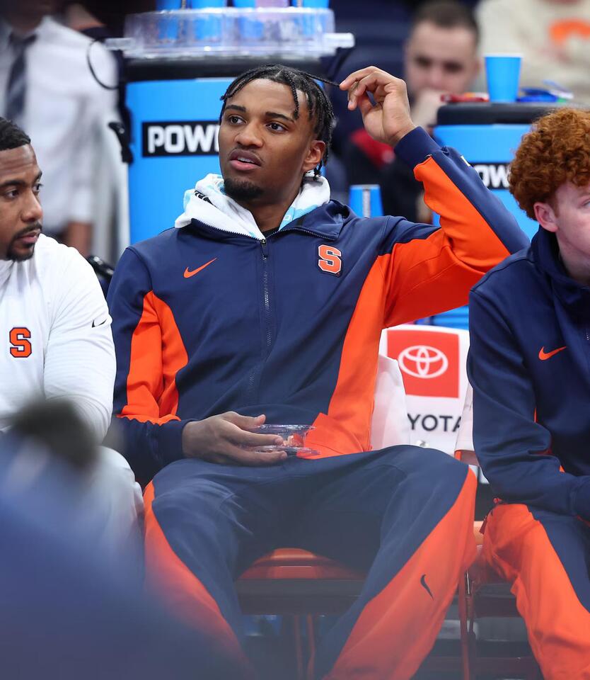 Syracuse updates JJ Starling’s status after Monday injury - NewsBreak