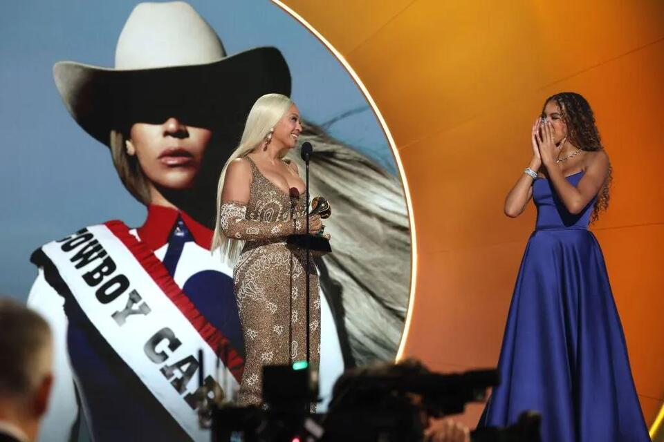 Iconic Moments From the 2025 GRAMMYs - NewsBreak