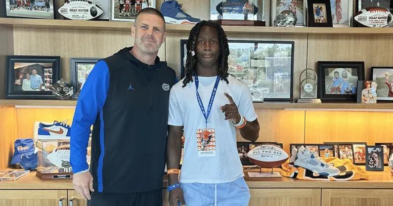 4-star athlete Paris Melvin Jr. names top 10 schools - NewsBreak