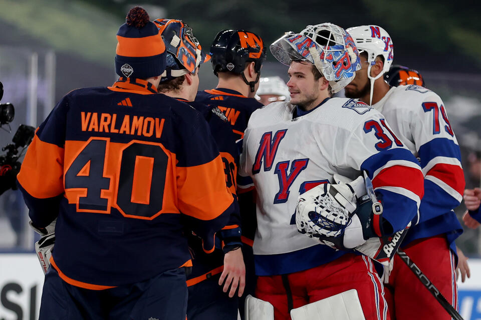 Rangers Remain Undefeated In Outdoor Games, Beat Islanders 6-5 In ...
