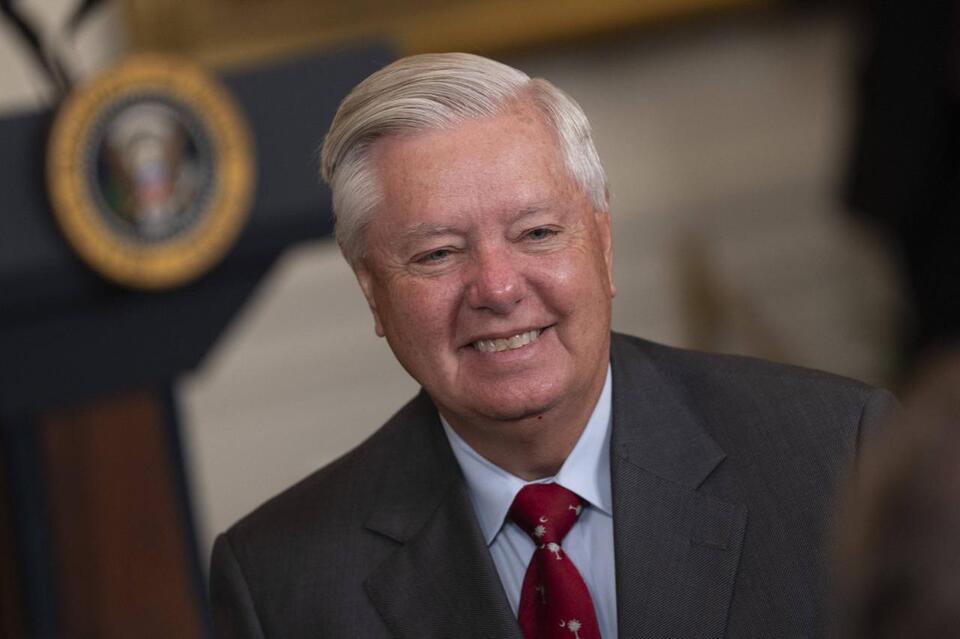 MAGA Senator Lindsey Graham caught vacationing at Disney World amid ...
