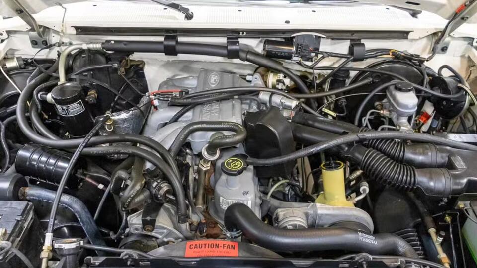7 engines mechanics trust more than some newer replacements - NewsBreak