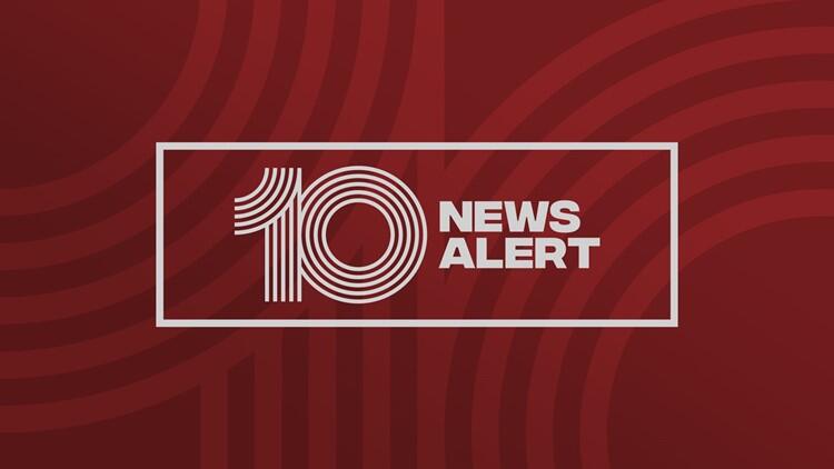 LIVE COVERAGE: Man fatally shot by federal agents in Minneapolis ...