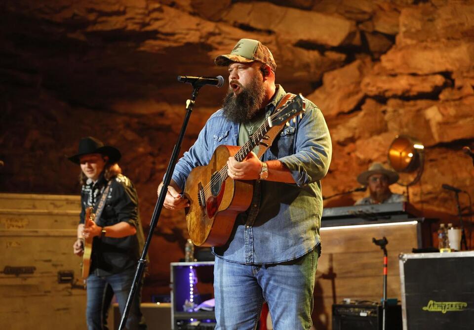 Sioux Falls Welcomes Larry Fleet: A Night Of Country Music - NewsBreak