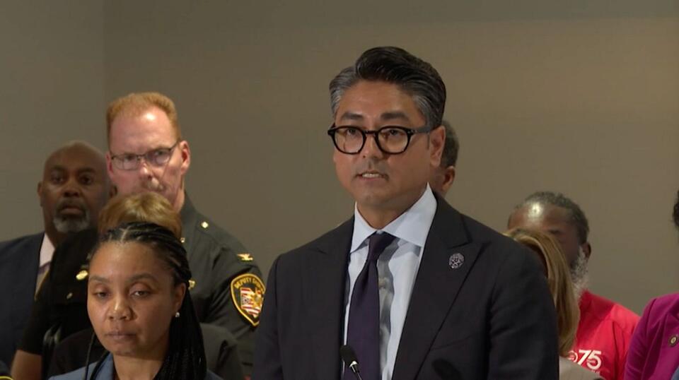 Mayor Aftab Pureval reacts to violent viral fight - NewsBreak