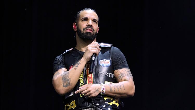 Drake Joins Jet2holidays Meme Craze With Viral Instagram Post - NewsBreak