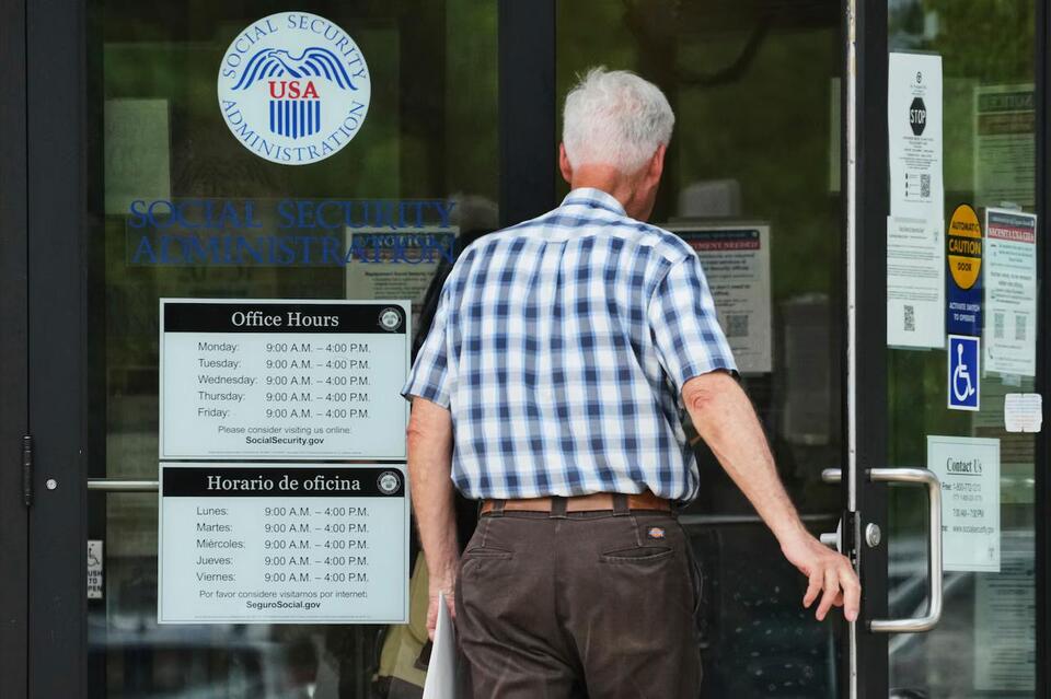 Social Security full retirement age increase: See what age you’re ...