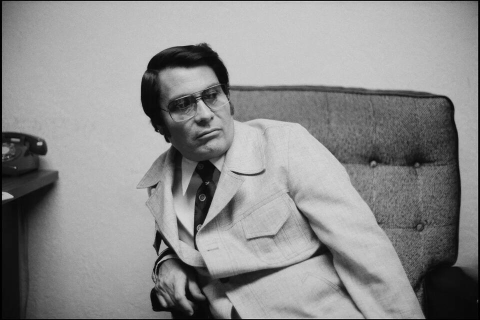 What Happened In Jonestown? Everything You Need To Know About Hulu’s ...