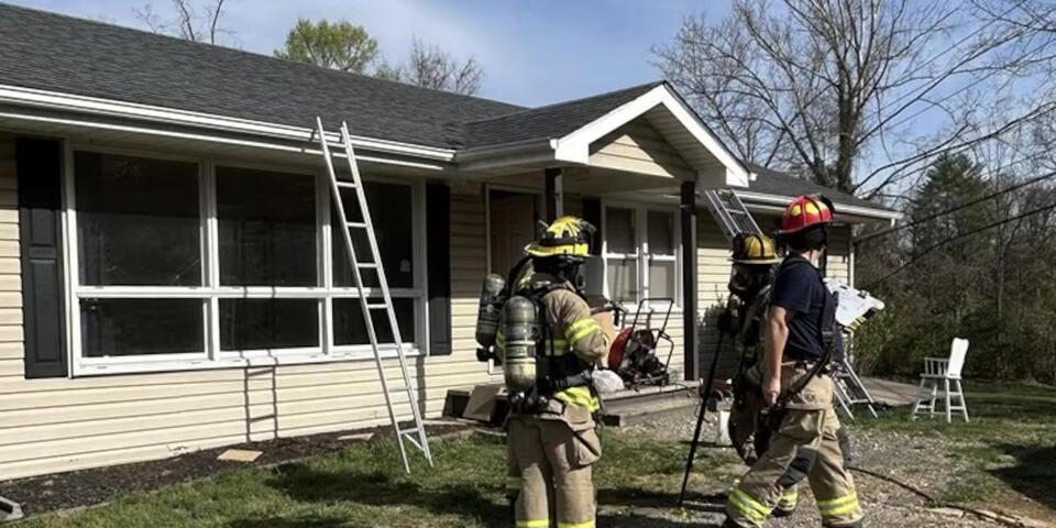Cave Spring fire displaces family of four - NewsBreak