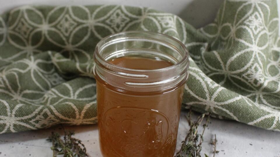 The Homemade Cough Syrup That Works Better Than Store-Bought - NewsBreak