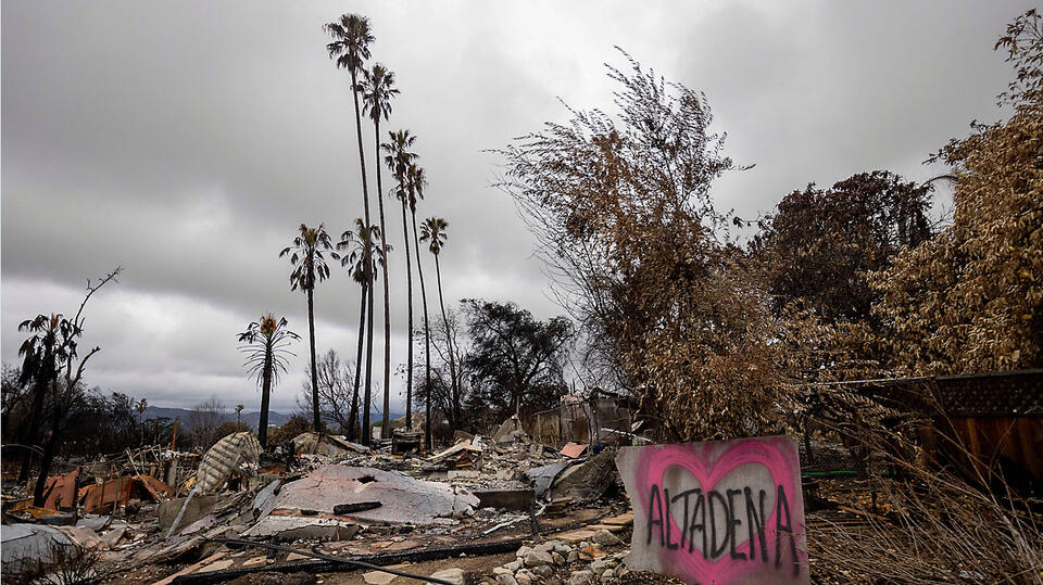 Eaton Fire residents report toxins persist after cleanups - NewsBreak