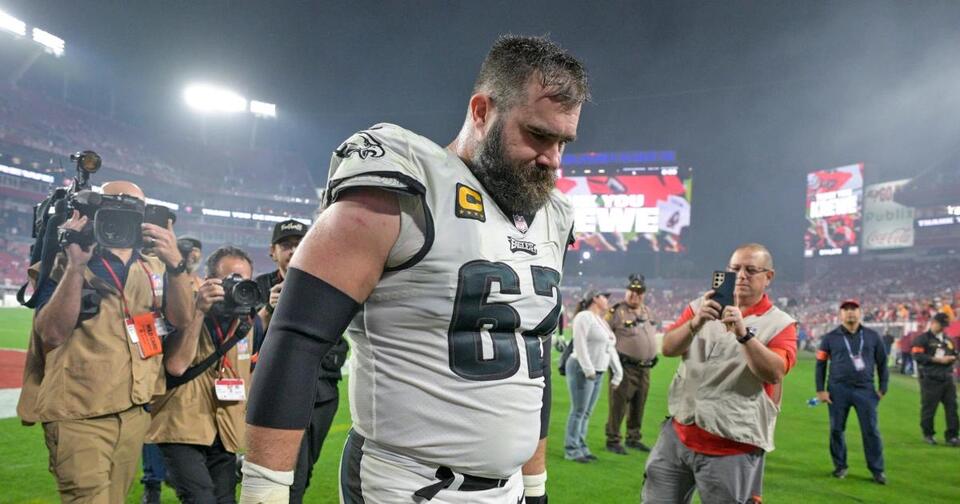 Jason Kelce, Philadelphia Eagles center, reportedly tells his teammates ...