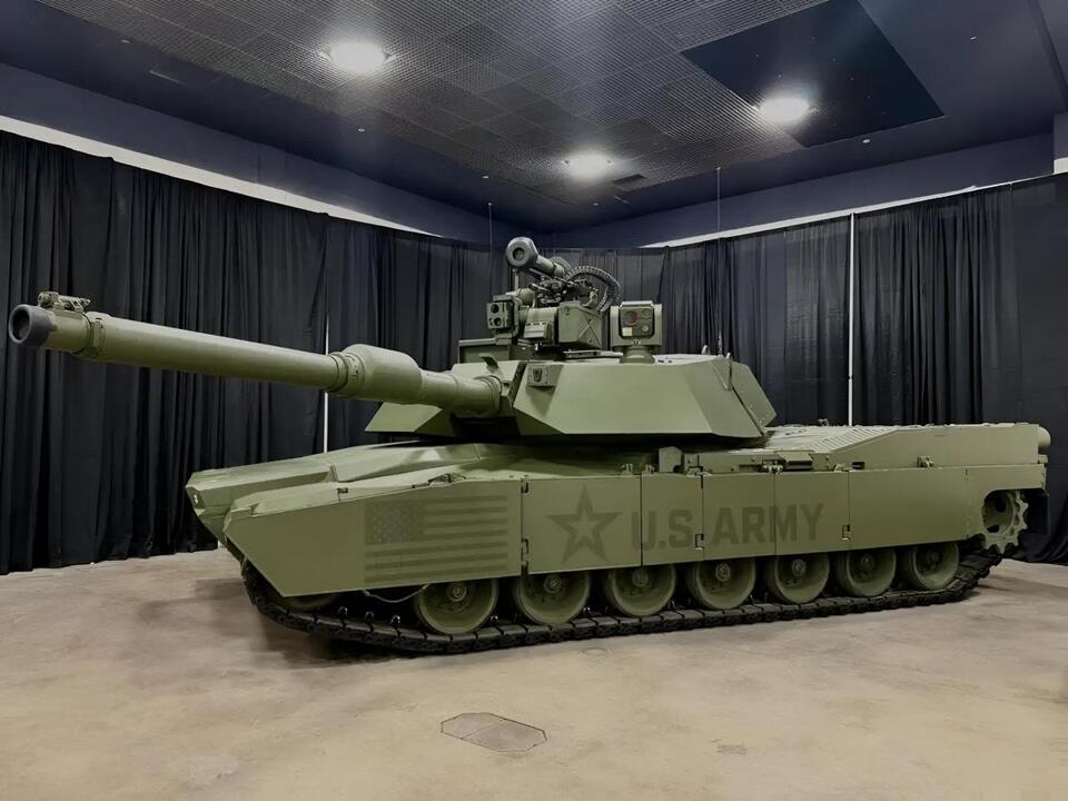 Formula One-Style Cockpit Emerges as New Detail on Next-Gen M1E3 Abrams ...