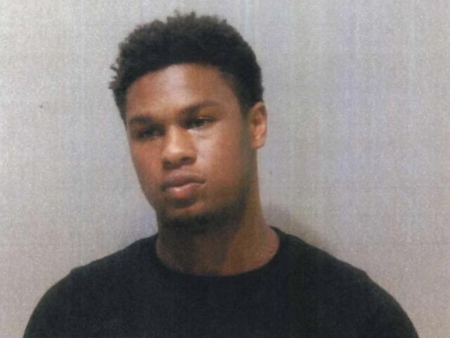 Detroit police searching for suspect who escaped custody while at ...