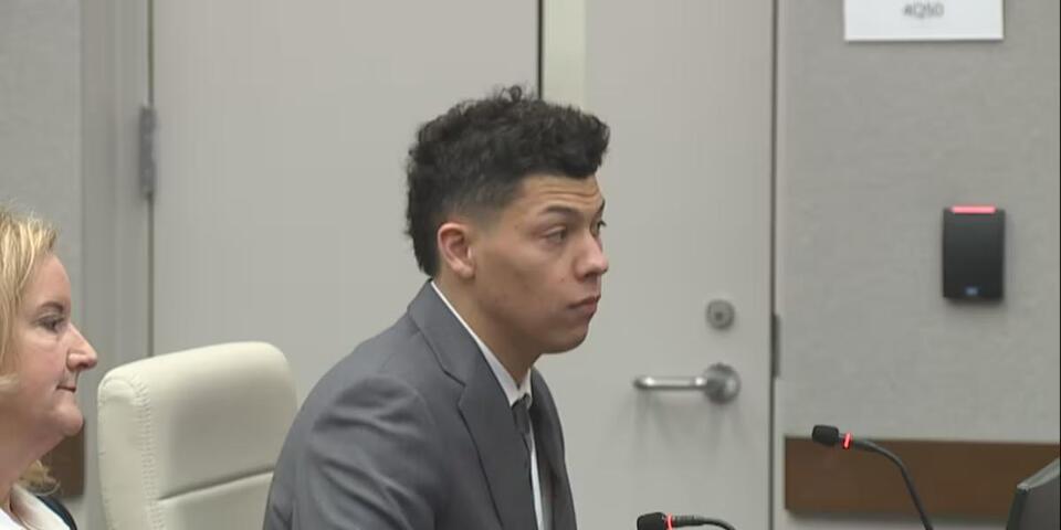 Jackson Mahomes enters plea, likely avoids jail, over restaurant ...