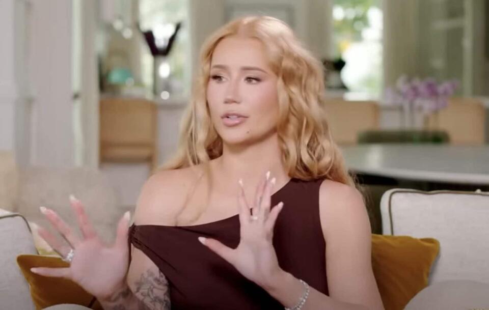Iggy Azalea Breaks Silence on Being BULLIED Into Retirement & Building ...