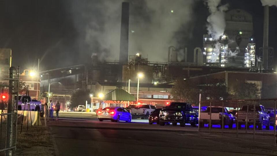 Fire breaks out at Rayonier Paper Mill in Jesup; multiple agencies ...