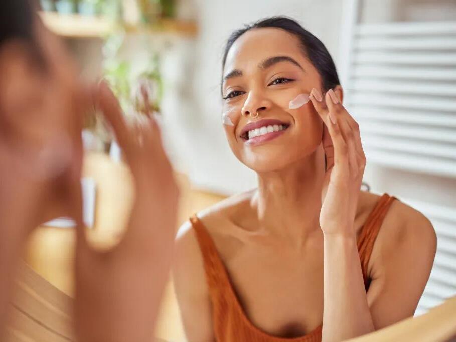 4 Best Double-Duty Sunscreens for Face, Body and Hair That Go Beyond ...