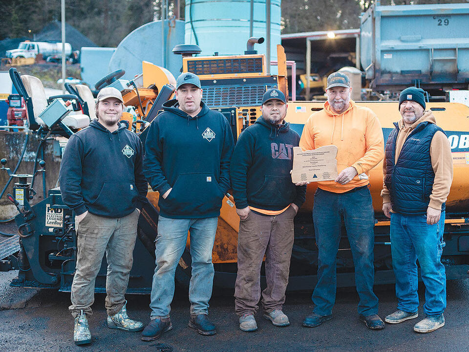 Paving crew receives award