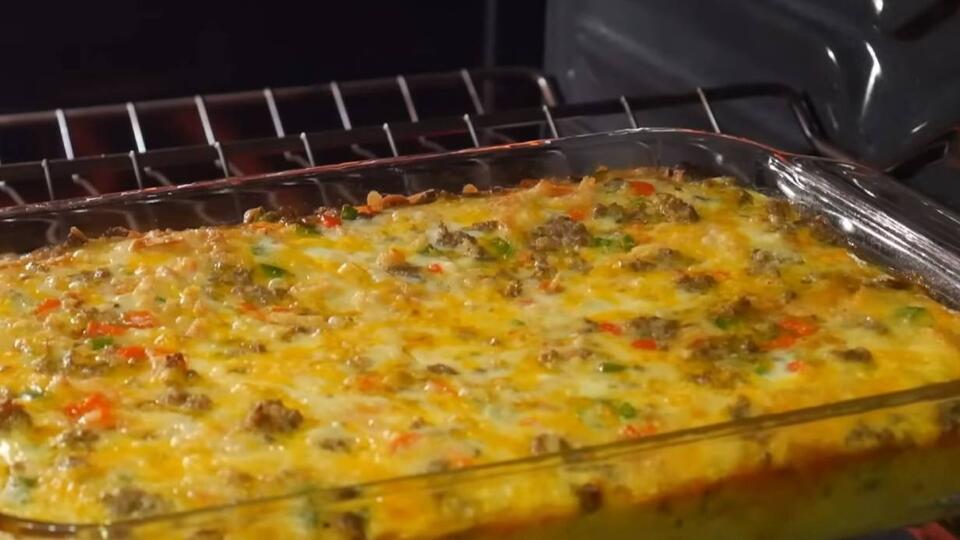 Summer break breakfast solution: Easy sausage casserole recipe for ...