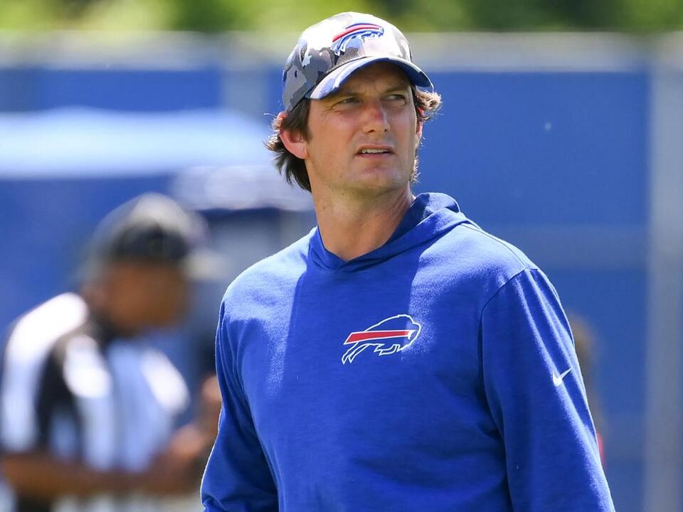 Scott Petrak: This offense feels more like a Ken Dorsey system that ...