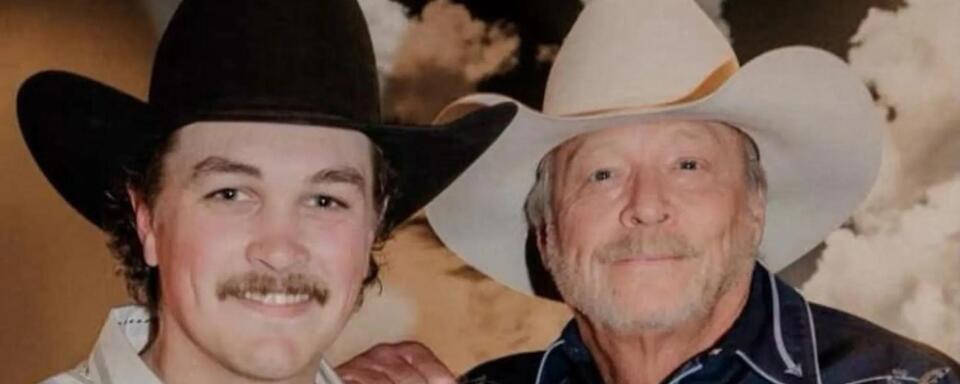 “Early Father’s Day Pic”: Zach Top and Alan Jackson Are Never “Beating ...