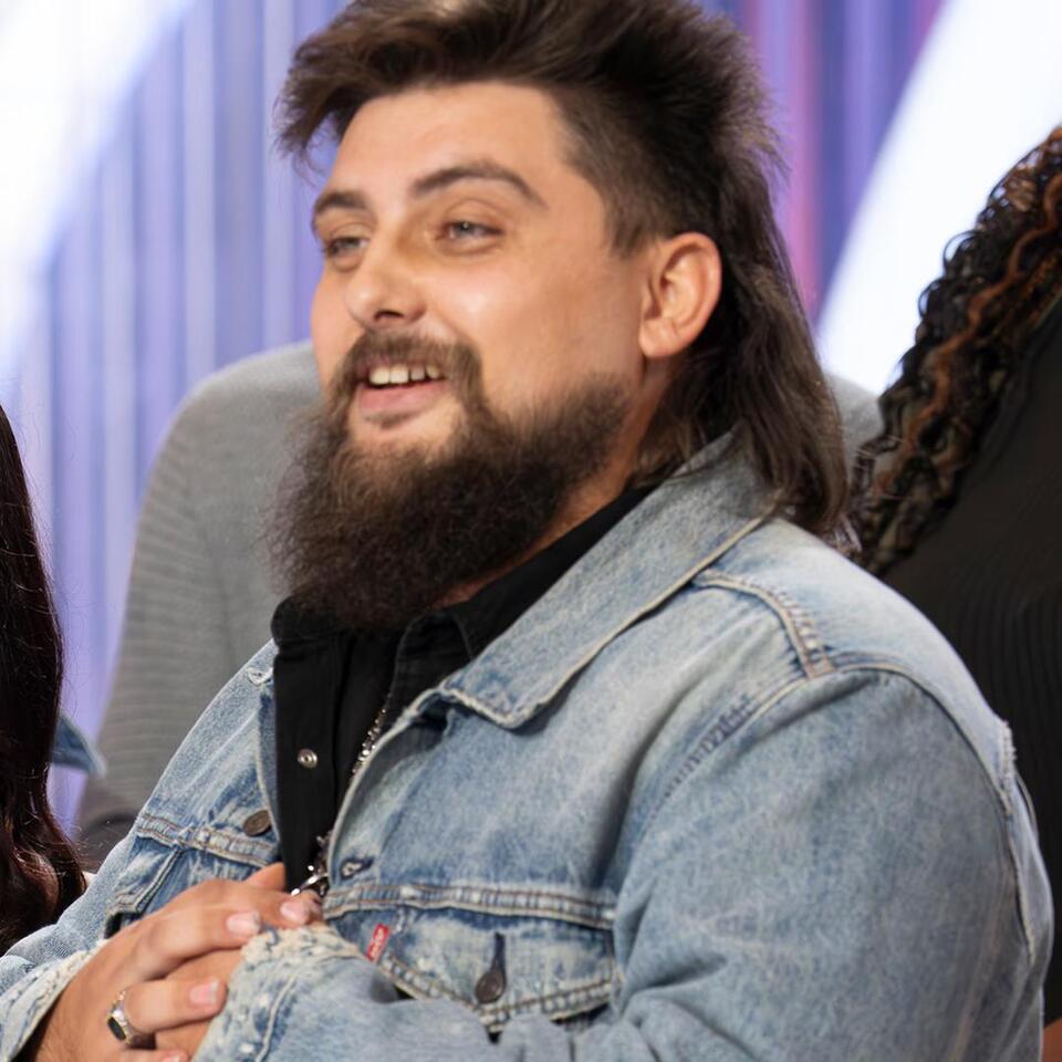 TikToker Bryant Thomas Reveals His Face for First Time and Gets Engaged ...
