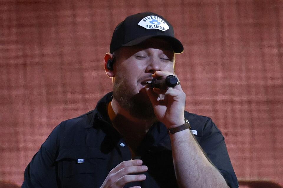 BREAKING: Luke Combs Drops New Song, Announces Next Album - NewsBreak