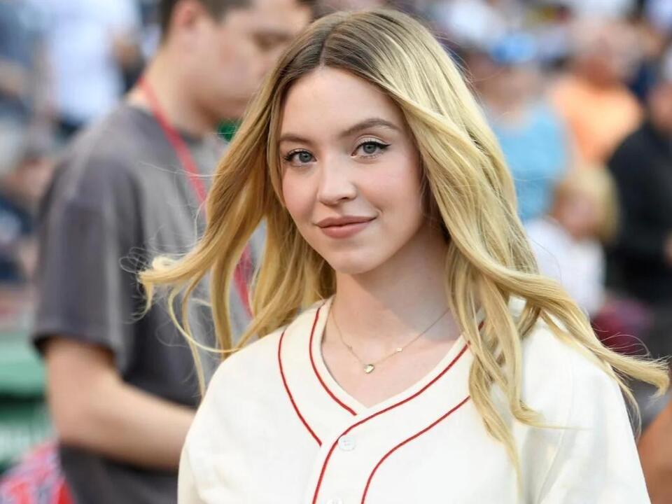 Sydney Sweeney to portray legendary female boxer Christy Martin in ...