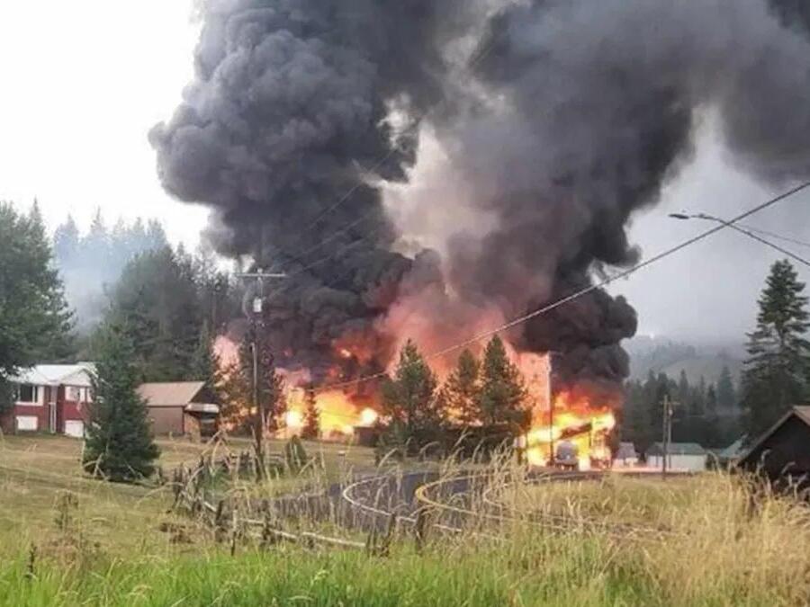 Explosion at an Idaho gas station leaves two critically injured and ...