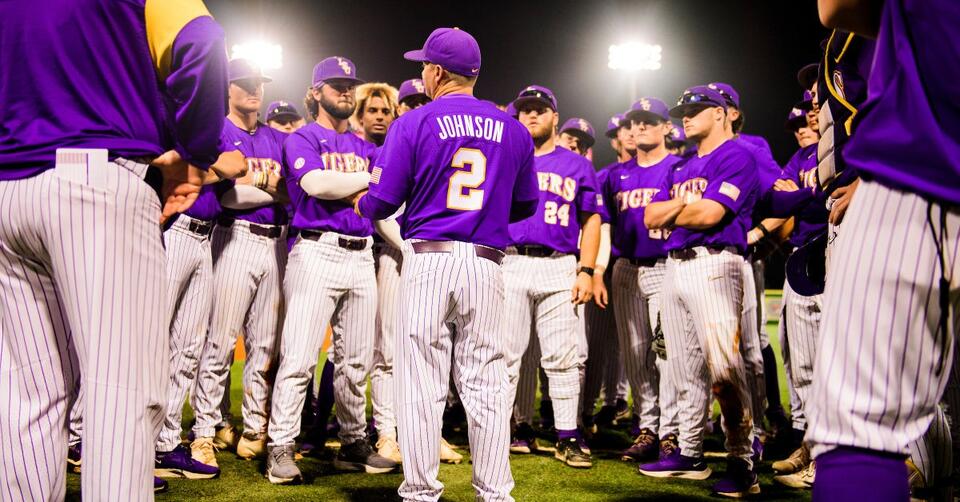 LSU adds transfer pitcher Connor Benge to 2025 roster - NewsBreak