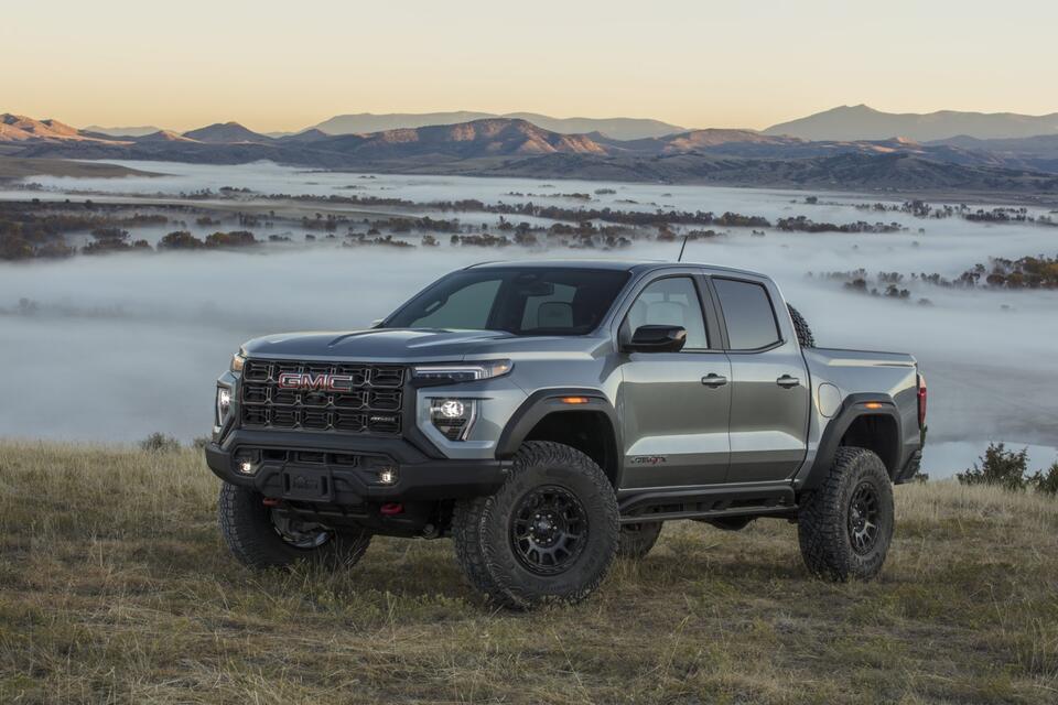 2025 GMC Canyon AT4 vs. AT4X vs. AT4X AEV Edition: What Are The ...