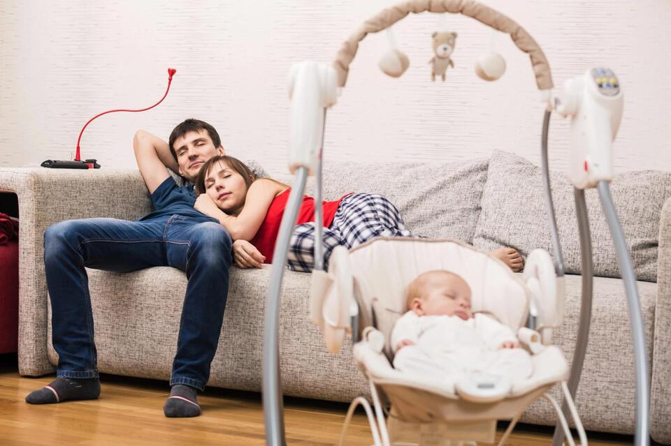Inspired By a Sleeping Baby, California Passes Law Requiring Streamers ...