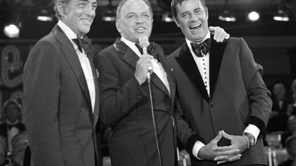 Frank Sinatra Reunited a Feuding Dean Martin and Jerry Lewis on the ...