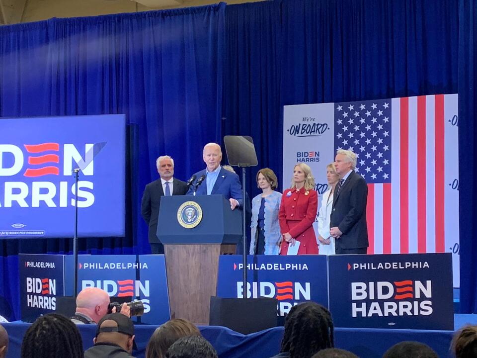 Kennedy family announces endorsement of Biden for president at North ...