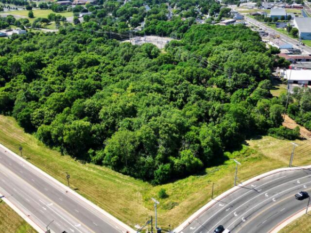 Hamilton residents voice concerns over proposed $100 million data ...