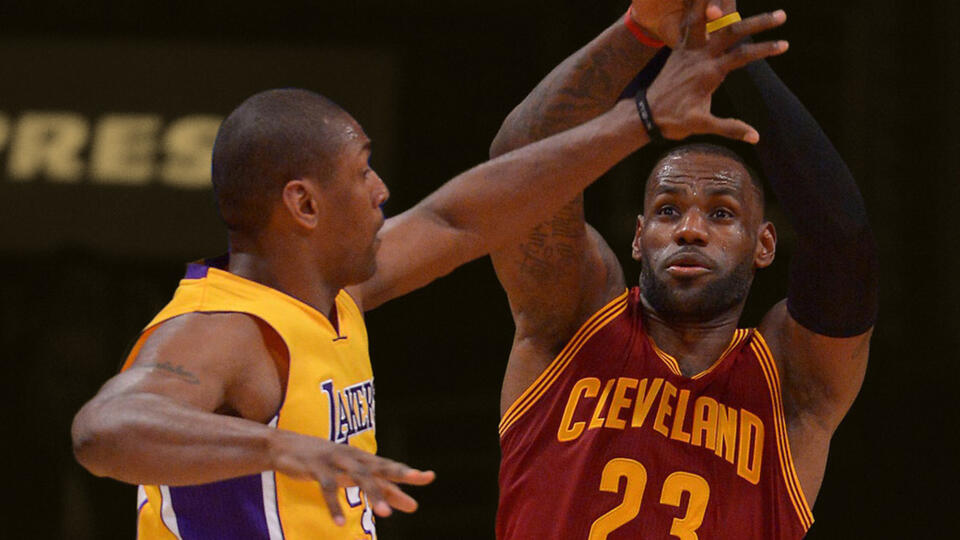 LeBron James recalls being locked down in his rookie year by Ron Artest ...