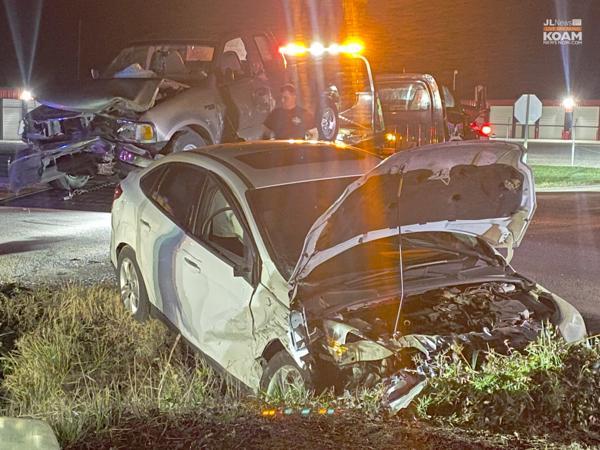 Christmas Eve crash, two vehicles near Carl Junction - NewsBreak