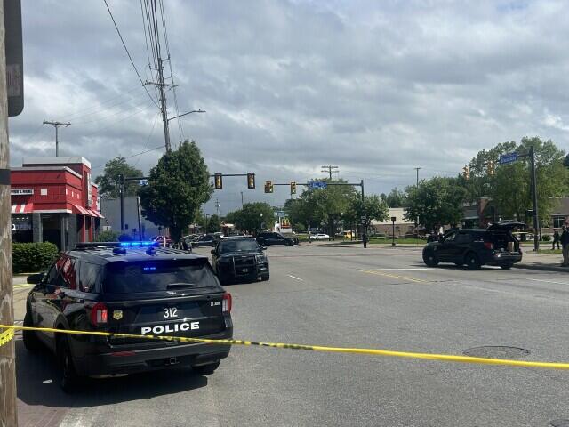 Cleveland Police: 1 officer injured in shooting turned pursuit - NewsBreak