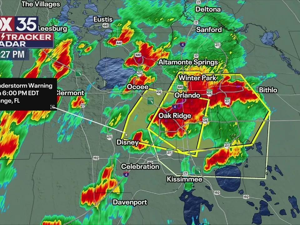 TIMELINE: Thunderstorms with torrential rain, lightning tracking across ...