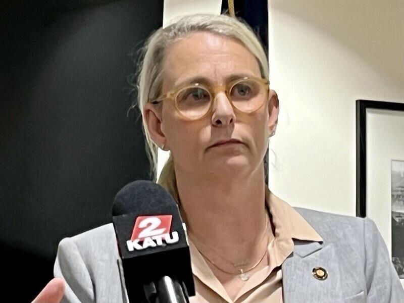 Sen. Lieber will lead budget panel, quits as majority leader - NewsBreak