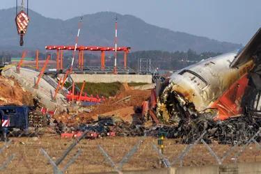 Runway wall caused all the deaths in 2024 South Korean plane crash ...
