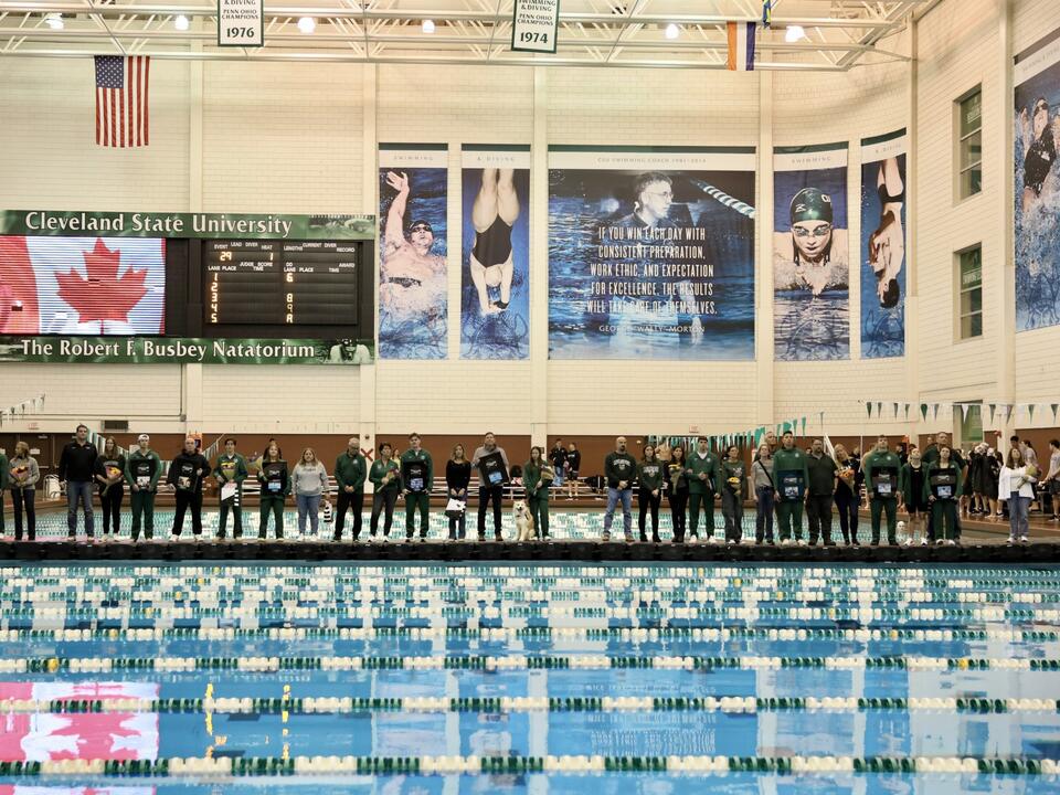 Cleveland State Swimming & Diving Honor Seniors Against Oakland