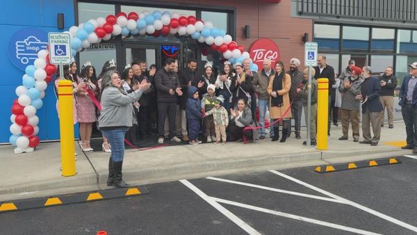 Official opening of Applebee’s and IHOP marks continued growth in ...