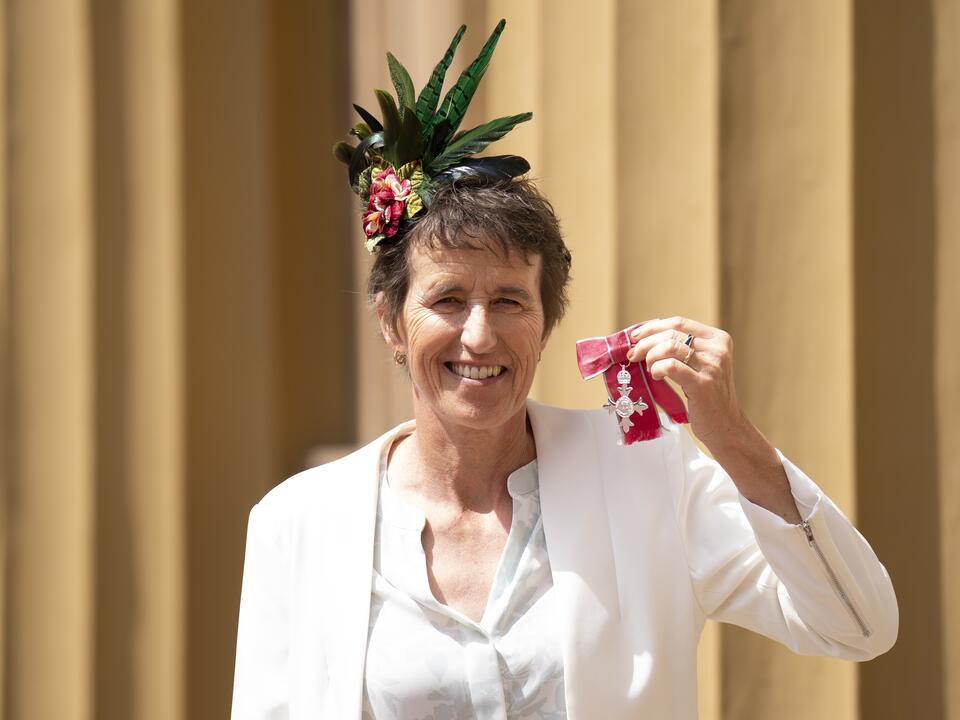 Ex-England rugby captain talks up Red Roses’ chances while collecting MBE
