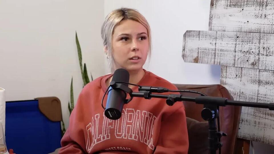 Hawk Tuah girl's career is 'over' after meme coin launch, according to ...